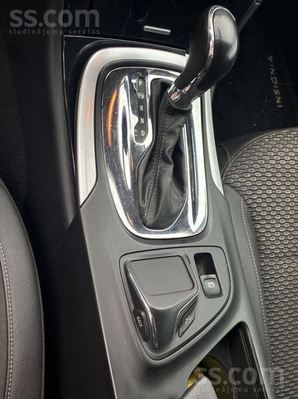 Brūns Opel Insignia 2014 Jēkabpils, ar dzinēja tilpumu 2.00 L un nobraukumu 223 tūkst. km par 6200 €, foto 9 vietnē AUTOMOTO.COM.LV