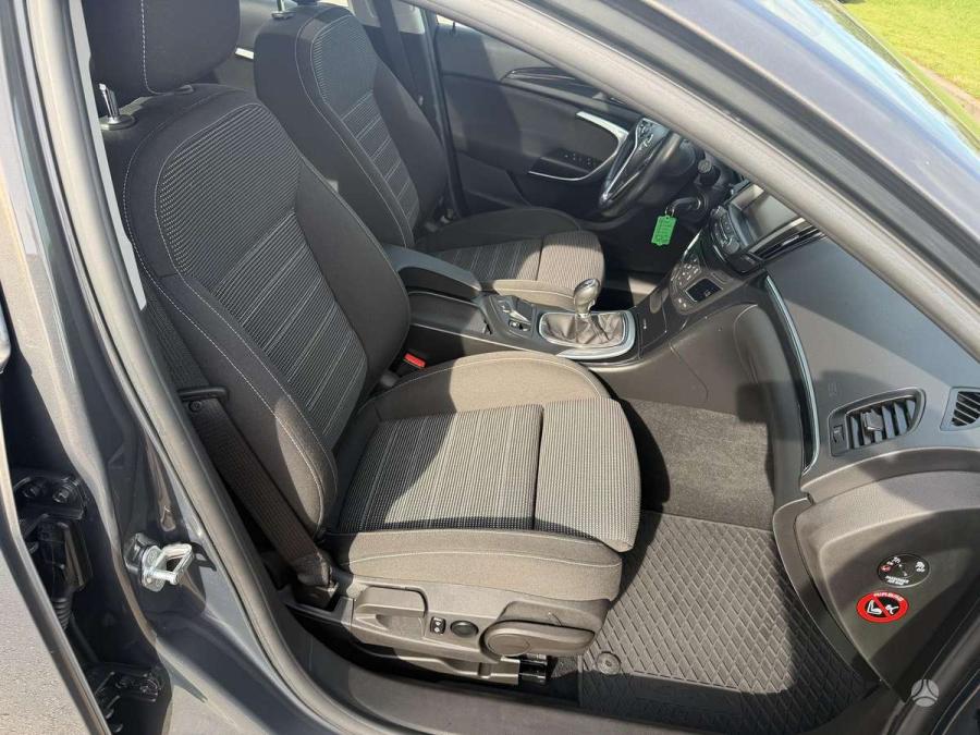 Brūns Opel Insignia 2014 Joniškis, ar dzinēja tilpumu 2.00 L un nobraukumu 197 tūkst. km par 5950 €, foto 21 vietnē AUTOMOTO.COM.LV
