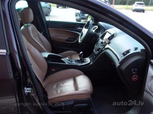 Brūns Opel Insignia 2014 Veru, ar dzinēja tilpumu 2.00 L un nobraukumu 189 tūkst. km par 7500 €, foto 11 vietnē AUTOMOTO.COM.LV