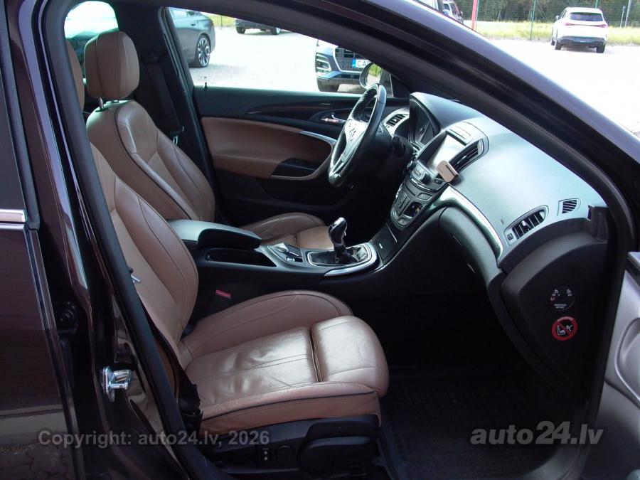 Brūns Opel Insignia 2014 Veru, ar dzinēja tilpumu 2.00 L un nobraukumu 189 tūkst. km par 7500 €, foto 11 vietnē AUTOMOTO.COM.LV