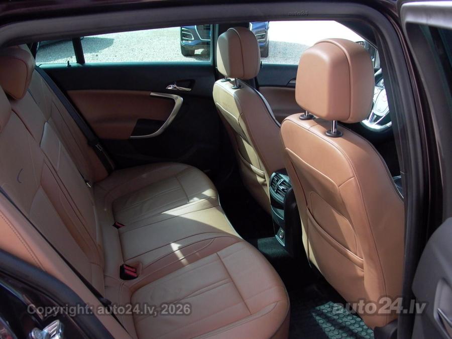 Brūns Opel Insignia 2014 Veru, ar dzinēja tilpumu 2.00 L un nobraukumu 189 tūkst. km par 7500 €, foto 16 vietnē AUTOMOTO.COM.LV