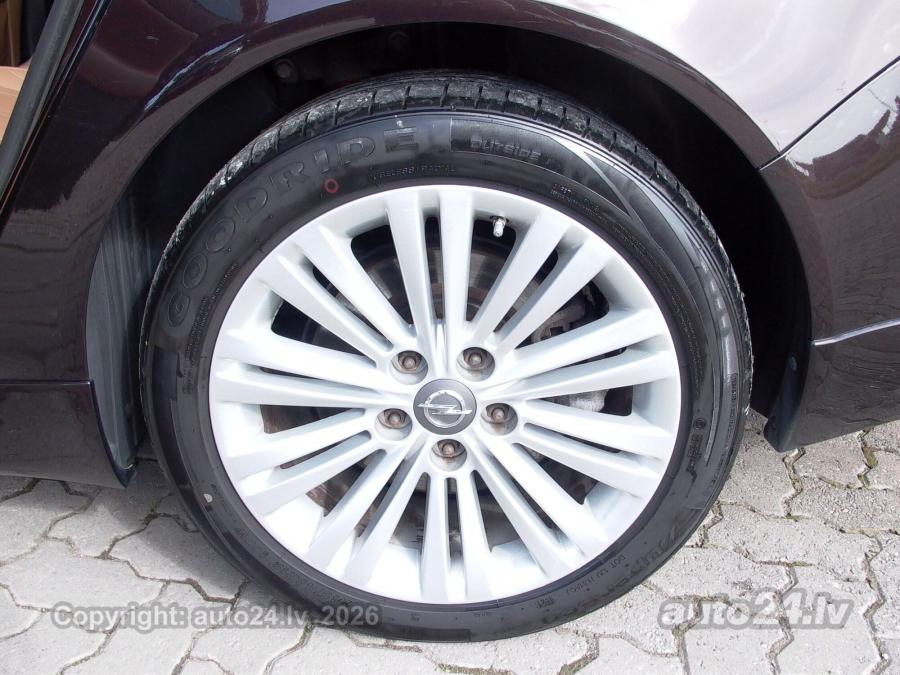 Brūns Opel Insignia 2014 Veru, ar dzinēja tilpumu 2.00 L un nobraukumu 189 tūkst. km par 7500 €, foto 19 vietnē AUTOMOTO.COM.LV