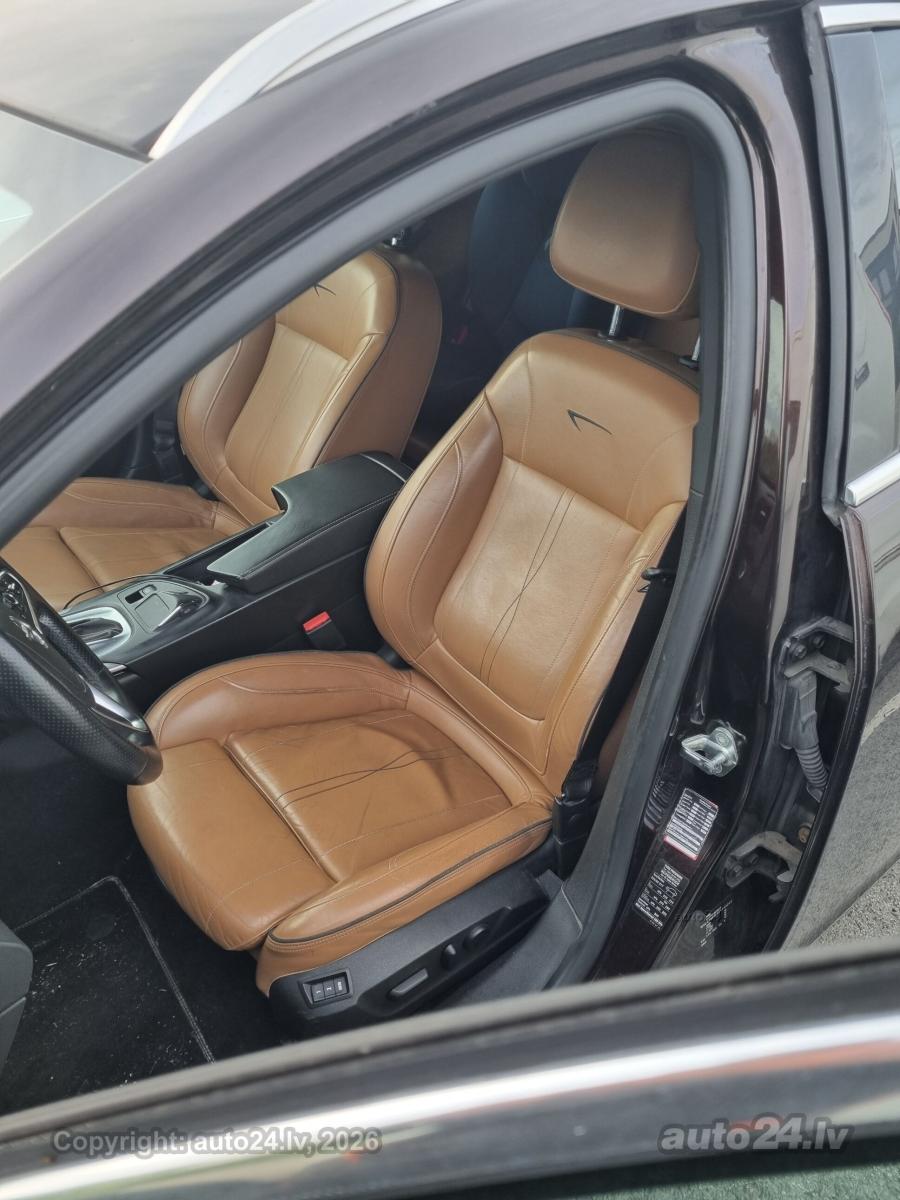 Brūns Opel Insignia 2014 Tallina, ar dzinēja tilpumu 2.00 L un nobraukumu 284 tūkst. km par 4999 €, foto 7 vietnē AUTOMOTO.COM.LV