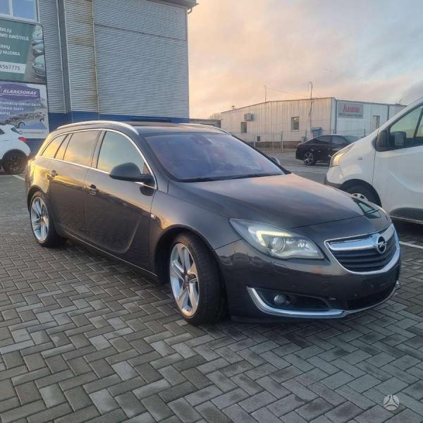 Brown Opel Insignia 2015 in Taurage, with an engine capacity of 2.00 L and mileage of 214 thousand km for 5900 €, photo 2 on AUTOMOTO.COM.LV