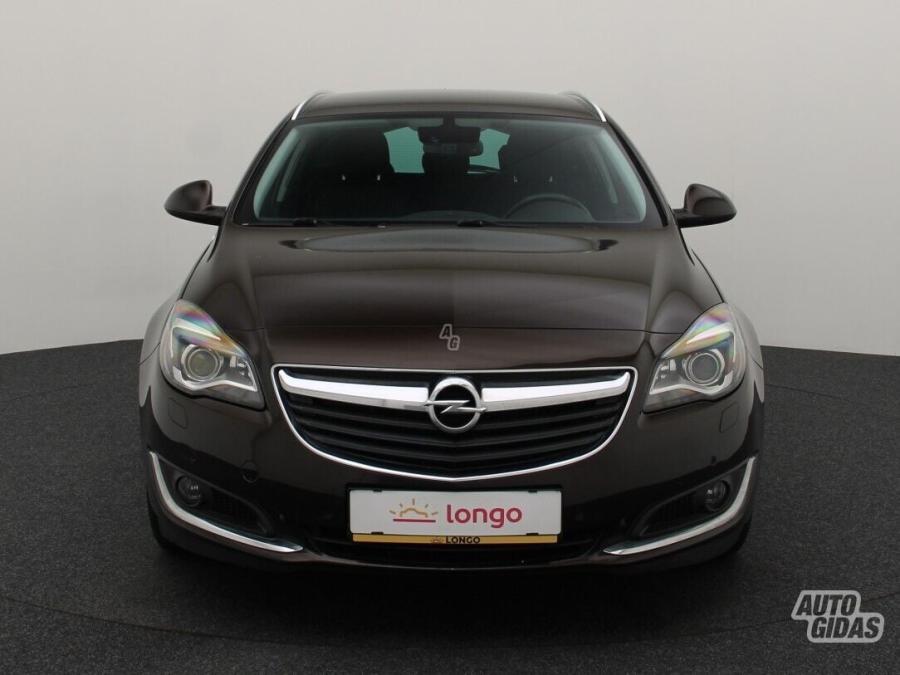 Brown Opel Insignia 2015 in Vilnius, with an engine capacity of 2.00 L and mileage of 244 thousand km for 6799 €, photo 3 on AUTOMOTO.COM.LV