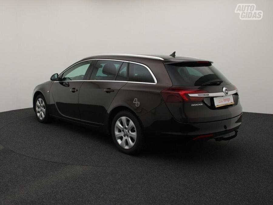 Brown Opel Insignia 2015 in Vilnius, with an engine capacity of 2.00 L and mileage of 244 thousand km for 6799 €, photo 7 on AUTOMOTO.COM.LV