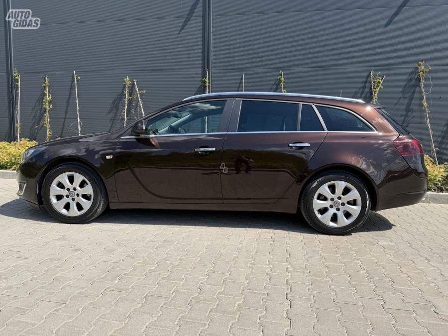 Brown Opel Insignia 2015 in Vilnius, with an engine capacity of 2.00 L and mileage of 200 thousand km for 5999 €, photo 6 on AUTOMOTO.COM.LV