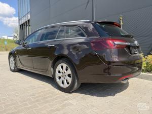 Brown Opel Insignia 2015 in Vilnius, with an engine capacity of 2.00 L and mileage of 200 thousand km for 5999 €, photo 7 on AUTOMOTO.COM.LV