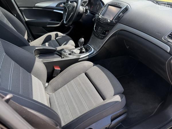 Brūns Opel Insignia 2015 Viļņa, ar dzinēja tilpumu 2.00 L un nobraukumu 200 tūkst. km par 5999 €, foto 9 vietnē AUTOMOTO.COM.LV