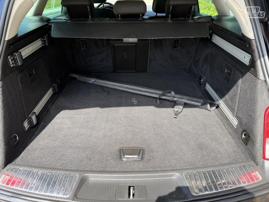 Brown Opel Insignia 2015 in Vilnius, with an engine capacity of 2.00 L and mileage of 200 thousand km for 5999 €, photo 29 on AUTOMOTO.COM.LV
