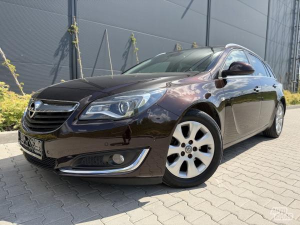 Brown Opel Insignia 2015 in Vilnius, with an engine capacity of 2.00 L and mileage of 200 thousand km for 5300 €, photo 1 on AUTOMOTO.COM.LV