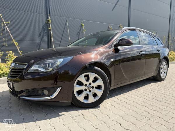 Brown Opel Insignia 2015 in Vilnius, with an engine capacity of 2.00 L and mileage of 200 thousand km for 5300 €, photo 2 on AUTOMOTO.COM.LV