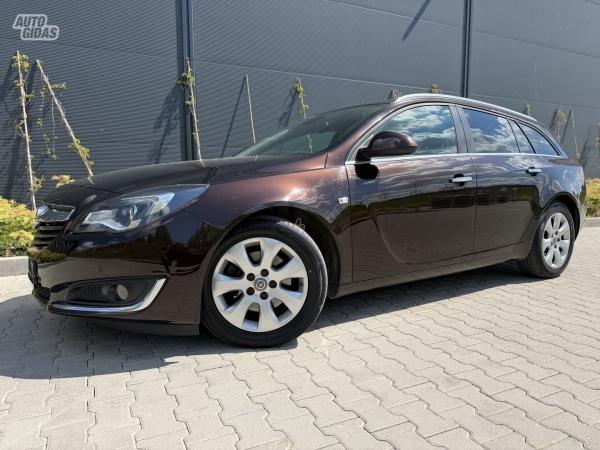 Brown Opel Insignia 2015 in Vilnius, with an engine capacity of 2.00 L and mileage of 200 thousand km for 5300 €, photo 4 on AUTOMOTO.COM.LV