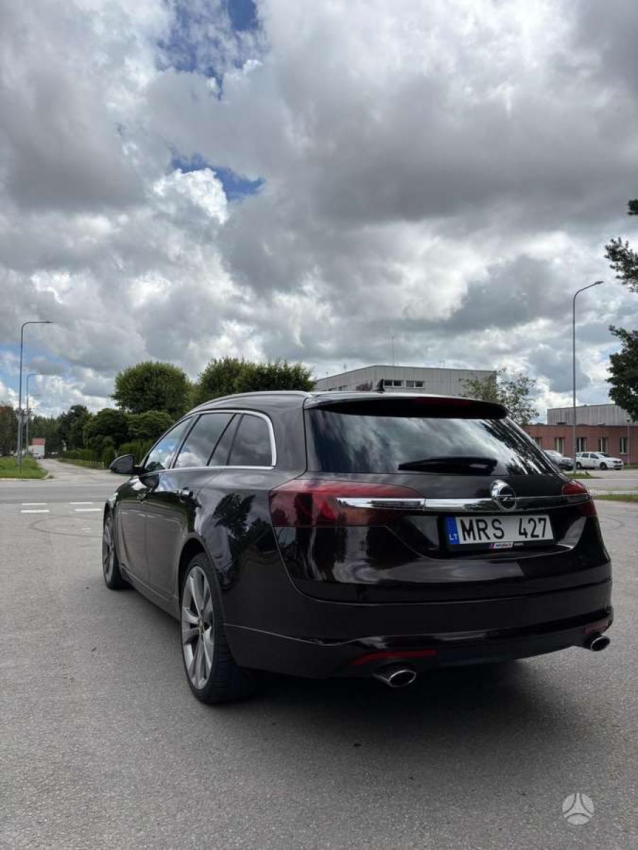 Brown Opel Insignia 2015 in Plunge, with an engine capacity of 1.96 L and mileage of 148 thousand km for 8000 €, photo 5 on AUTOMOTO.COM.LV