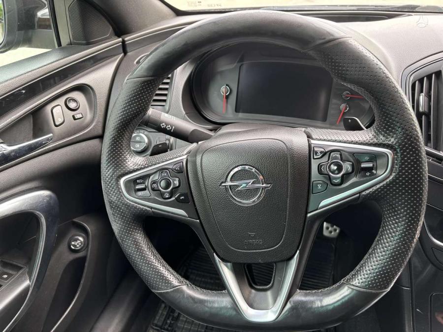 Brown Opel Insignia 2015 in Plunge, with an engine capacity of 1.96 L and mileage of 148 thousand km for 8000 €, photo 11 on AUTOMOTO.COM.LV