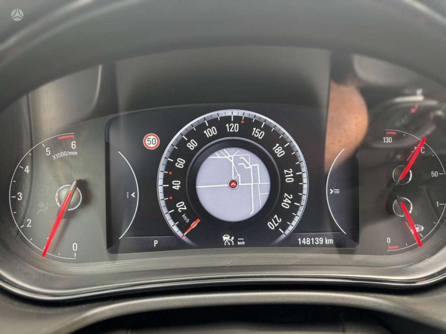 Brown Opel Insignia 2015 in Plunge, with an engine capacity of 1.96 L and mileage of 148 thousand km for 8000 €, photo 14 on AUTOMOTO.COM.LV