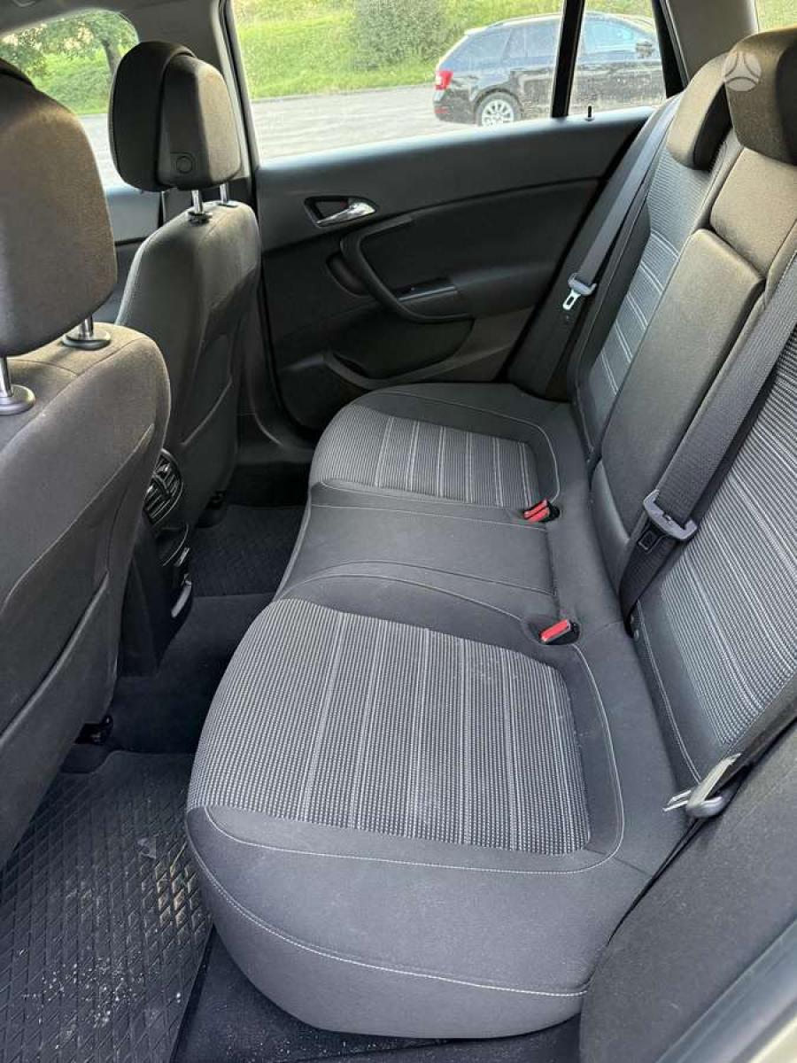 Brūns Opel Insignia 2015 Kauņa, ar dzinēja tilpumu 1.96 L un nobraukumu 295 tūkst. km par 4300 €, foto 10 vietnē AUTOMOTO.COM.LV