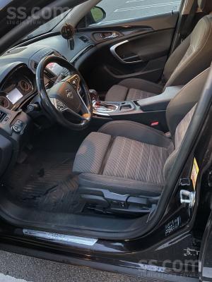Brūns Opel Insignia 2015 Rīga, ar dzinēja tilpumu 2.00 L un nobraukumu 252 tūkst. km par 5500 €, foto 10 vietnē AUTOMOTO.COM.LV