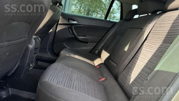 Brūns Opel Insignia 2015 Rīga, ar dzinēja tilpumu 2.00 L un nobraukumu 285 tūkst. km par 2790 €, foto 8 vietnē AUTOMOTO.COM.LV