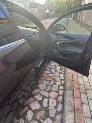 Brūns Opel Insignia 2015 Liepāja, ar dzinēja tilpumu 2.00 L un nobraukumu 292 tūkst. km par 4900 €, foto 13 vietnē AUTOMOTO.COM.LV