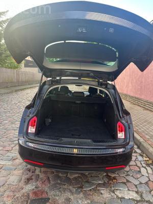 Brown Opel Insignia 2015 in Liepaja, with an engine capacity of 2.00 L and mileage of 292 thousand km for 4200 €, photo 6 on AUTOMOTO.COM.LV