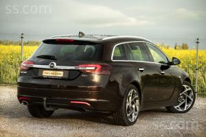 Brown Opel Insignia 2016 in Tukums, with an engine capacity of 2.00 L and mileage of 0 thousand km for 5700 €, photo 4 on AUTOMOTO.COM.LV