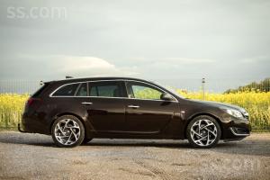 Brown Opel Insignia 2016 in Tukums, with an engine capacity of 2.00 L and mileage of 0 thousand km for 5700 €, photo 5 on AUTOMOTO.COM.LV