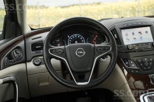 Brown Opel Insignia 2016 in Tukums, with an engine capacity of 2.00 L and mileage of 0 thousand km for 5700 €, photo 32 on AUTOMOTO.COM.LV