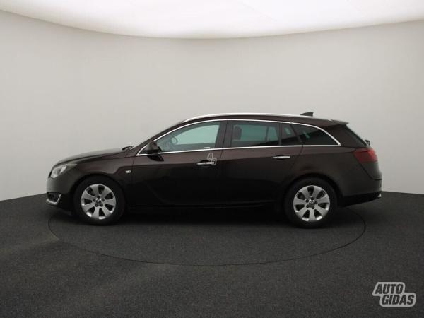 Brown Opel Insignia 2016 in Vilnius, with an engine capacity of 2.00 L and mileage of 121 thousand km for 8699 €, photo 6 on AUTOMOTO.COM.LV