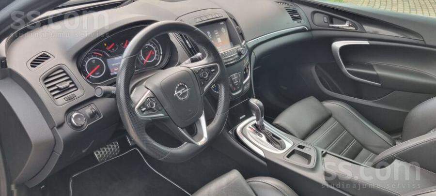 Brown Opel Insignia 2016 in Riga, with an engine capacity of 2.80 L and mileage of 110 thousand km for 16500 €, photo 6 on AUTOMOTO.COM.LV