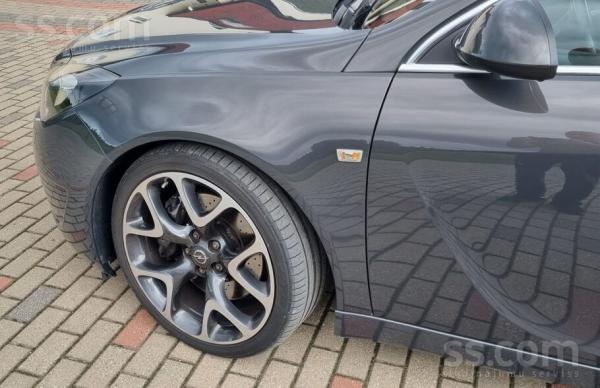 Brown Opel Insignia 2016 in Riga, with an engine capacity of 2.80 L and mileage of 110 thousand km for 16500 €, photo 10 on AUTOMOTO.COM.LV
