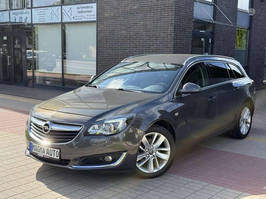 Brown Opel Insignia 2016 in Marijampole, with an engine capacity of 1.96 L and mileage of 216 thousand km for 7250 €, photo 1 on AUTOMOTO.COM.LV