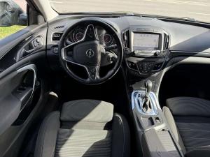 Brown Opel Insignia 2016 in Marijampole, with an engine capacity of 1.96 L and mileage of 216 thousand km for 7250 €, photo 14 on AUTOMOTO.COM.LV