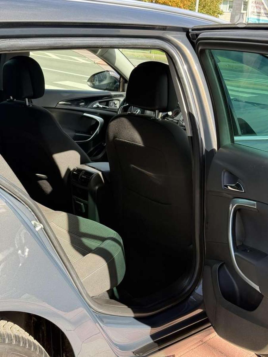 Brown Opel Insignia 2016 in Marijampole, with an engine capacity of 1.96 L and mileage of 216 thousand km for 7250 €, photo 20 on AUTOMOTO.COM.LV