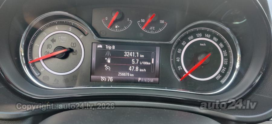 Brown Opel Insignia 2016 in Tartu, with an engine capacity of 1.60 L and mileage of 257 thousand km for 5990 €, photo 13 on AUTOMOTO.COM.LV