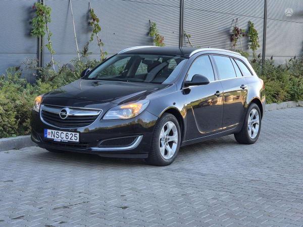 Opel Insignia 2016 in Vilnius on AUTOMOTO.COM.LV Brown Opel Insignia 2016 in Vilnius, with an engine capacity of 1.60 L and mileage of 281 thousand km for 4500 €, photo 4 on AUTOMOTO.COM.LV
