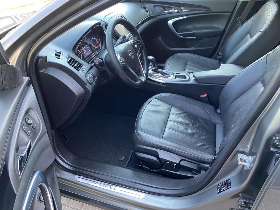 Brūns Opel Insignia 2017 Marijampole, ar dzinēja tilpumu 1.96 L un nobraukumu 199 tūkst. km par 7350 €, foto 22 vietnē AUTOMOTO.COM.LV