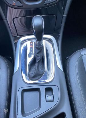 Brūns Opel Insignia 2017 Marijampole, ar dzinēja tilpumu 1.96 L un nobraukumu 199 tūkst. km par 7350 €, foto 31 vietnē AUTOMOTO.COM.LV