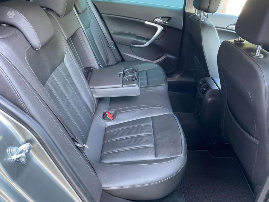 Brūns Opel Insignia 2017 Marijampole, ar dzinēja tilpumu 1.96 L un nobraukumu 199 tūkst. km par 7350 €, foto 37 vietnē AUTOMOTO.COM.LV