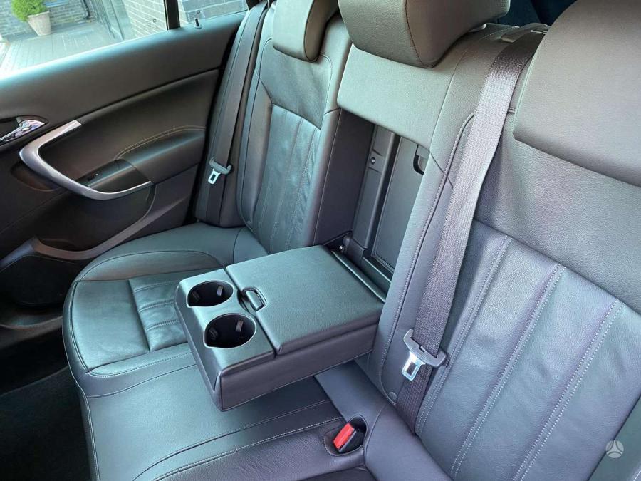 Brūns Opel Insignia 2017 Marijampole, ar dzinēja tilpumu 1.96 L un nobraukumu 199 tūkst. km par 7350 €, foto 39 vietnē AUTOMOTO.COM.LV