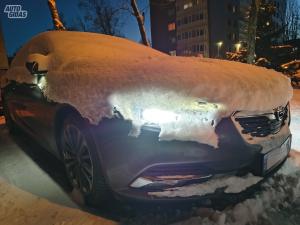 Brown Opel Insignia 2019 in Klaipeda, with an engine capacity of 2.00 L and mileage of 165 thousand km for 12500 €, photo  on AUTOMOTO.COM.LV