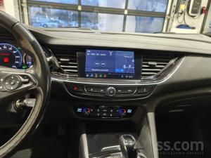 Brown Opel Insignia 2021 in Riga, with an engine capacity of 2.00 L and mileage of 190 thousand km for 12690 €, photo 14 on AUTOMOTO.COM.LV