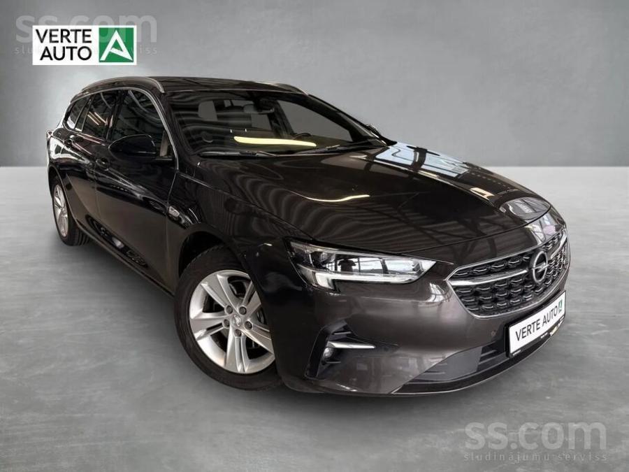 Brown Opel Insignia 2021 in Riga, with an engine capacity of 2.00 L and mileage of 190 thousand km for 11590 €, photo 4 on AUTOMOTO.COM.LV