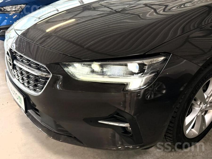 Brown Opel Insignia 2021 in Riga, with an engine capacity of 2.00 L and mileage of 190 thousand km for 11590 €, photo 25 on AUTOMOTO.COM.LV