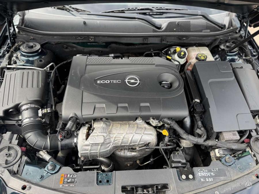 Green Opel Insignia 2014 in Utena, with an engine capacity of 1.96 L and mileage of 304 thousand km for 4600 €, photo 20 on AUTOMOTO.COM.LV