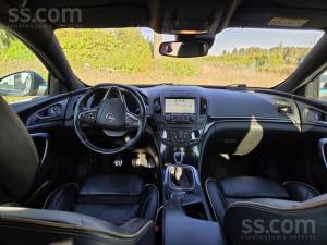Green Opel Insignia 2015 in Riga, with an engine capacity of 2.00 L and mileage of 289 thousand km for 5300 €, photo 9 on AUTOMOTO.COM.LV