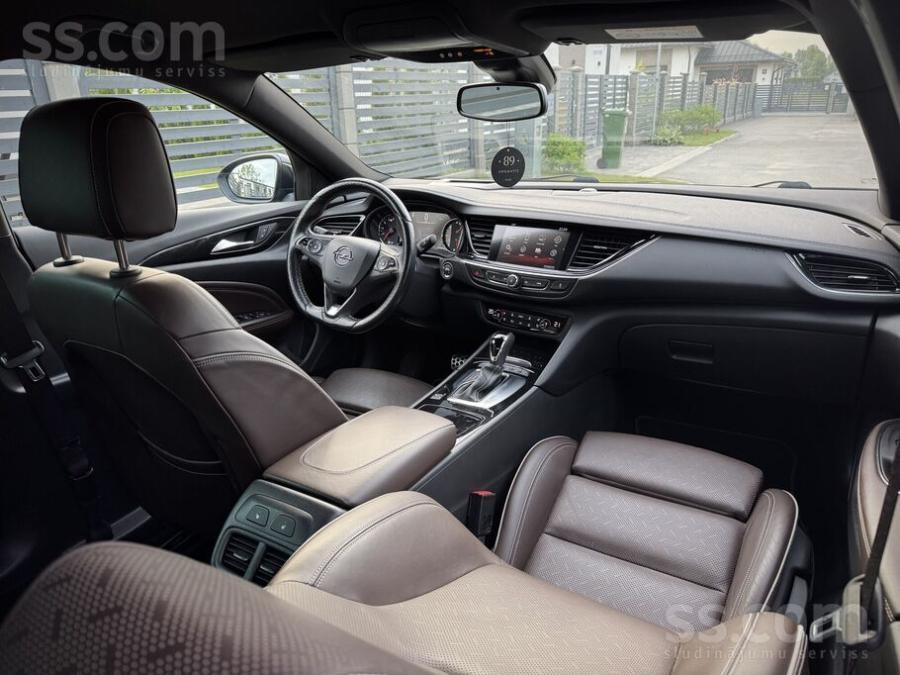 Zaļš Opel Insignia 2017 Jelgava, ar dzinēja tilpumu 1.60 L un nobraukumu 325 tūkst. km par 9200 €, foto 13 vietnē AUTOMOTO.COM.LV