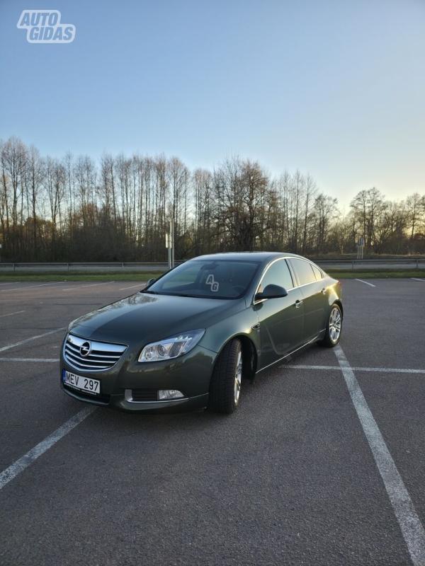 Zaļš Opel Insignia 2009 Trakai, ar dzinēja tilpumu 2.00 L un nobraukumu 320 tūkst. km par 4200 €, foto 1 vietnē AUTOMOTO.COM.LV