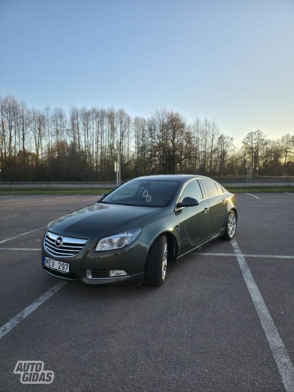 Zaļš Opel Insignia 2009 Viļņa, ar dzinēja tilpumu 2.00 L un nobraukumu 330 tūkst. km par 3100 €, foto 1 vietnē AUTOMOTO.COM.LV