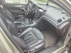 Zaļš Opel Insignia 2013 Daugavpils, ar dzinēja tilpumu 2.00 L un nobraukumu 158 tūkst. km par 7500 €, foto 4 vietnē AUTOMOTO.COM.LV